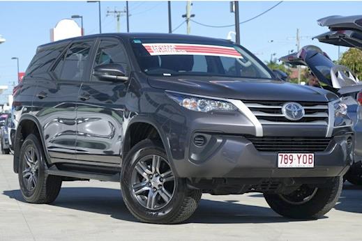 Fortuner GX Automatic | Motorama Toyota
