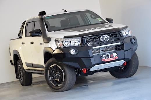 HiLux Rugged X 4x4 Double-Cab Pick-up | Sci-Fleet Toyota